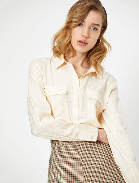 Koton Kadın Klasik Yaka Leopar Desenli Uzun Kollu Cepli Gömlek