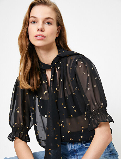 Koton Kadın Varak Baskılı Kısa Kollu Bluz