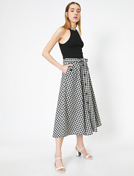 Koton Kadın Yüksek Bel Ekose Desenli Düğme Detaylı Uzun Etek