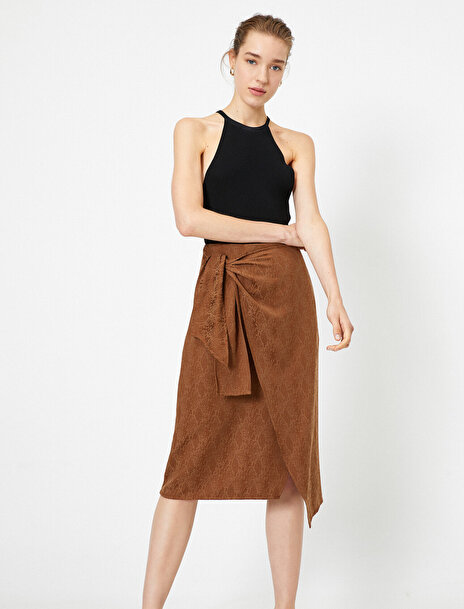 Koton Kadın Beli Bağlamalı Yırtmaçlı Midi Etek