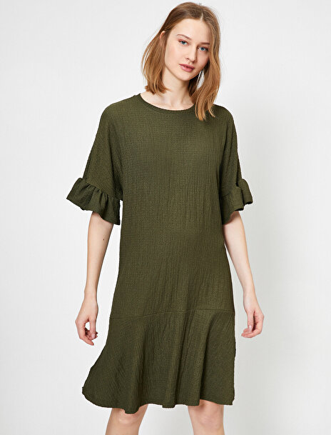 Koton Kadın Dokulu Kumaşlı Volan Detaylı Elbise