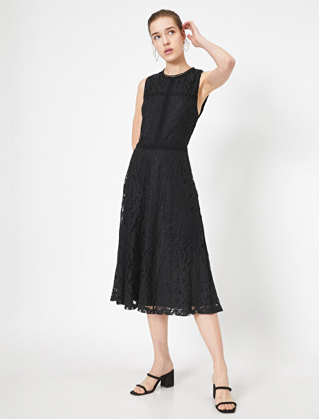 Koton Kadın Bisiklet Yaka Kolsuz Dantel Detaylı Midi Elbise Koton Kadın Bisiklet Yaka Kolsuz Dantel Detaylı Midi Elbise