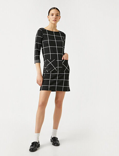 Koton Kadın Ekoseli Rahat Kalıp Elbise