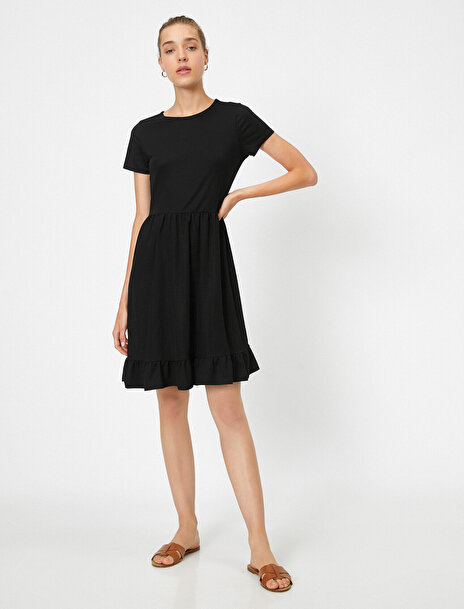 Koton Kadın Bisiklet Yaka Kısa Kollu Mini Elbise