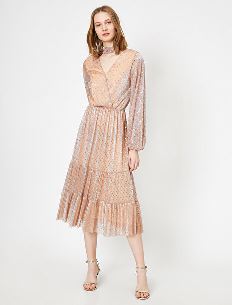 Koton Kadın Metalik Tül Puantiyeli Bel Bağlama Detaylı Kruvaze Volanlı Midi Boy Elbise