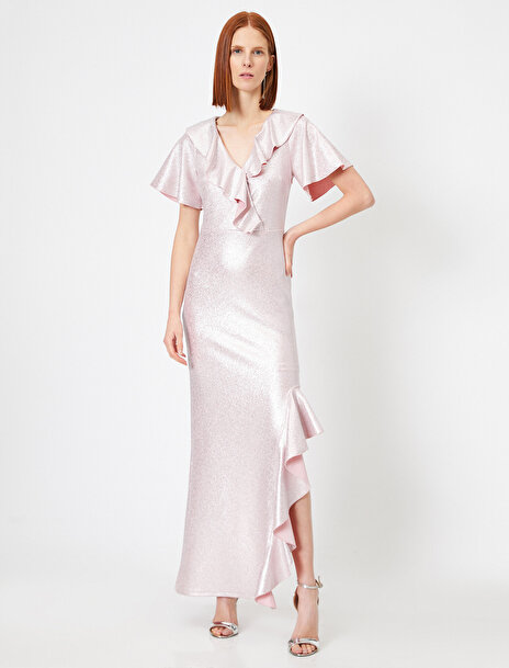Koton Kadın Yırtmaç Detaylı Elbise Abiye V Yaka Kolsuz Uzun Metalik Volanlı Koton Kadın Yırtmaç Detaylı Elbise Abiye V Yaka Kolsuz Uzun Metalik Volanlı