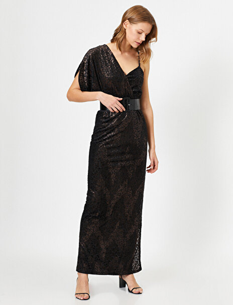 Koton Kadın Yırtmaçlı  Elbise Abiye Metalik Tek Omuz Askılı Kruvaze  Uzun