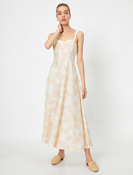 Koton Kadın Desenli Kalp Yaka Düğme Detaylı Askılı Uzun Elbise Koton Kadın Desenli Kalp Yaka Düğme Detaylı Askılı Uzun Elbise