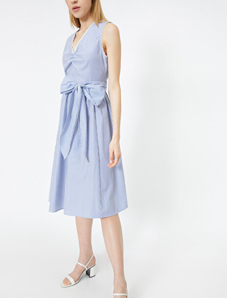 Koton Kadın Beli Kurdele Detaylı Kolsuz Midi Elbise