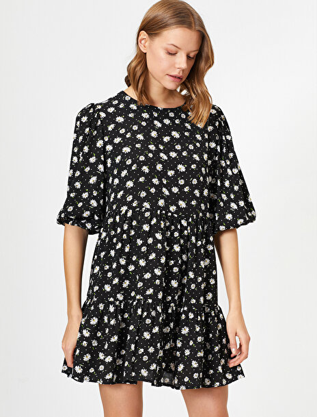 Koton Kadın Papatya Desenli Mini Elbise
