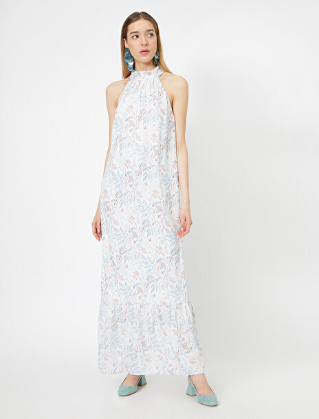 Koton Kadın Halter Yaka Çiçek Desenli Uzun Elbise Koton Kadın Halter Yaka Çiçek Desenli Uzun Elbise