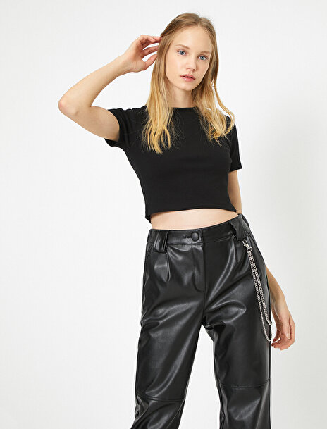 Koton Ole Genç Kız Bisiklet Yaka Basic Crop T-shirt