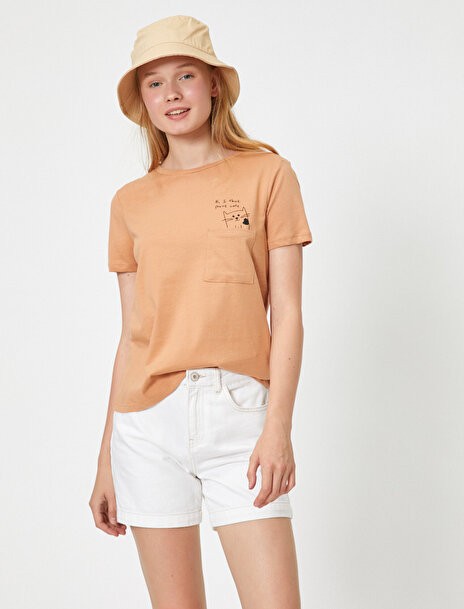 Koton Kadın Koton Love Bisiklet Yaka Kısa Kollu Pamuklu Tişört