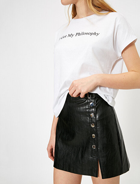 Koton Kadın Bisiklet Yaka Minimal Baskılı Kısa Kol Tişört