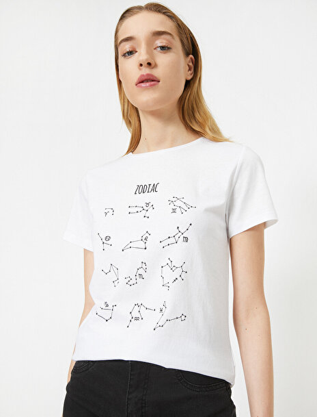 Koton Kadın Bisiklet Yaka Baskılı Kısa Kol Tişör