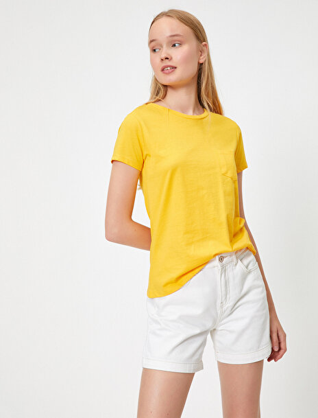 Koton Kadın Bisiklet Yaka Cepli Basic Kısa Kol Tişört Koton Kadın Bisiklet Yaka Cepli Basic Kısa Kol Tişört