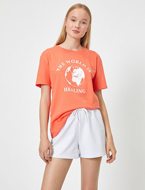 Koton Kadın Pamuklu Kısa Kollu Yazılı Baskılı Tişört