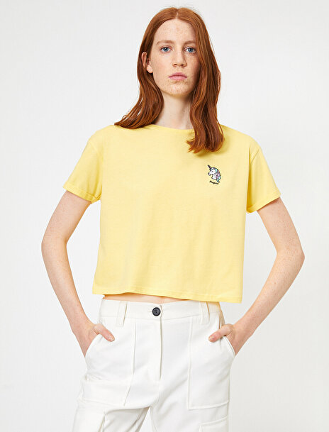 Koton Kadın Unicorn Baskılı Kısa Kollu Tişört Koton Kadın Unicorn Baskılı Kısa Kollu Tişört