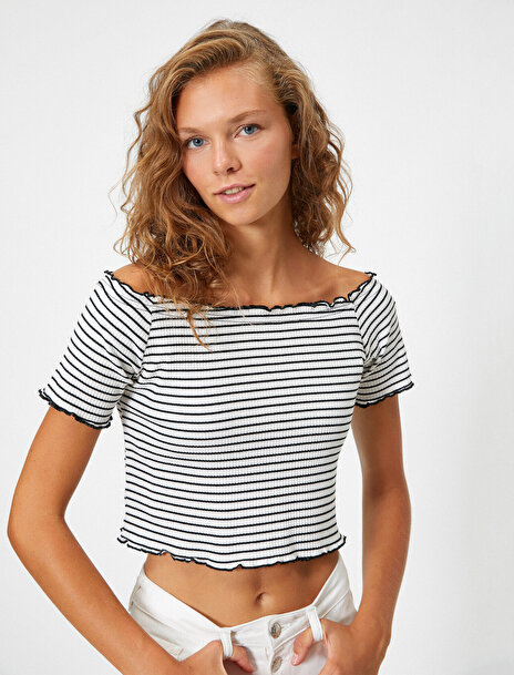 Koton Kadın Kayık Yaka Kısa Kollu Çizgili Tişört