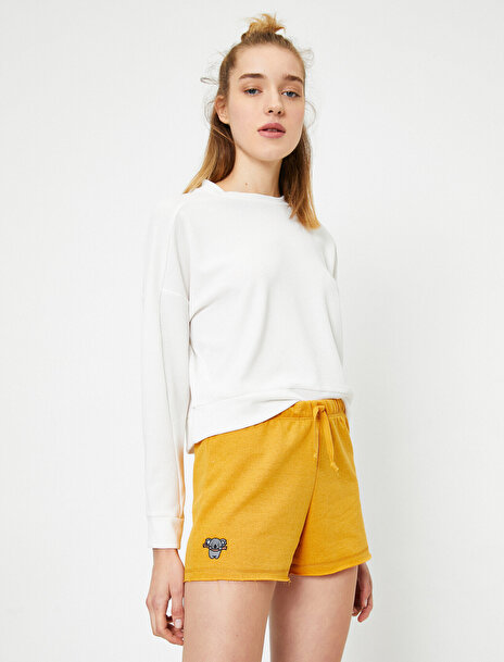 Koton Kadın Beli Bağlamalı İşlemeli Şort