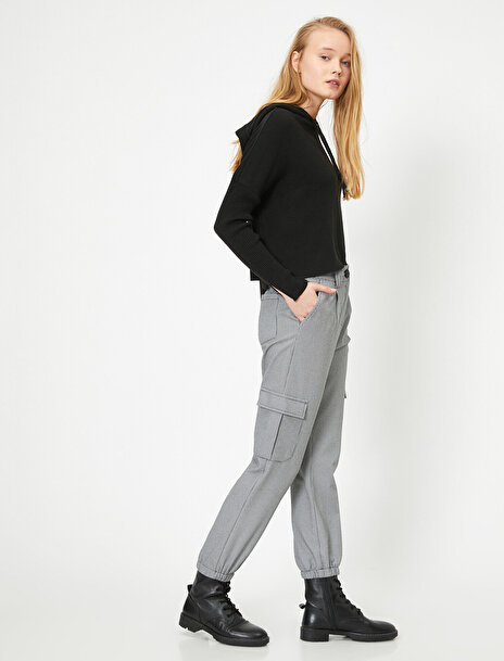 Koton Kadın Ekoseli Cep Detaylı Kargo Pantolon