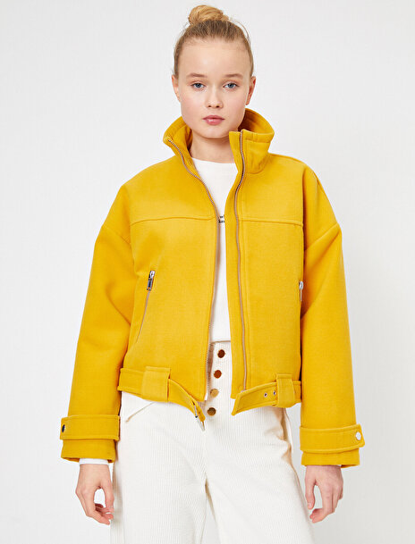 Koton Kadın Kemer Detaylı Kısa Kaşe Mont