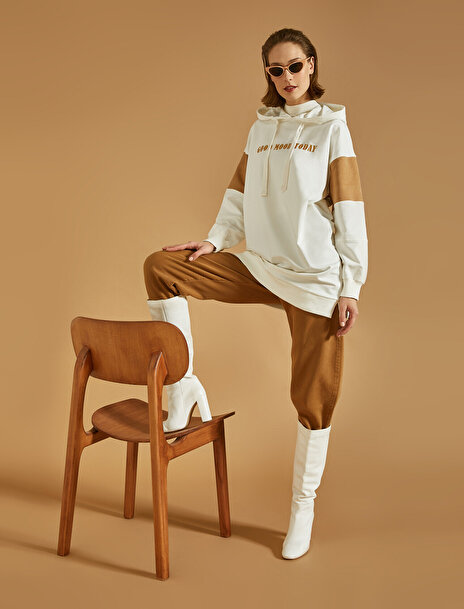 Koton Kadın Kapüşonlu Yazılı Baskılı Uzun Kollu Sweatshirt