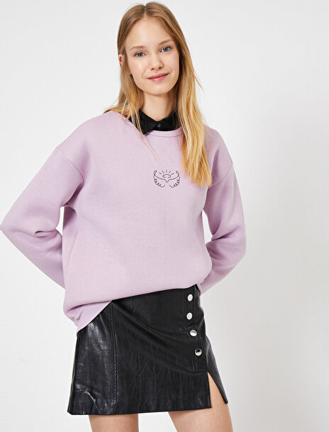 Koton Kadın Bisiklet Yaka Minimal Baskılı Sweatshirt Koton Kadın Bisiklet Yaka Minimal Baskılı Sweatshirt