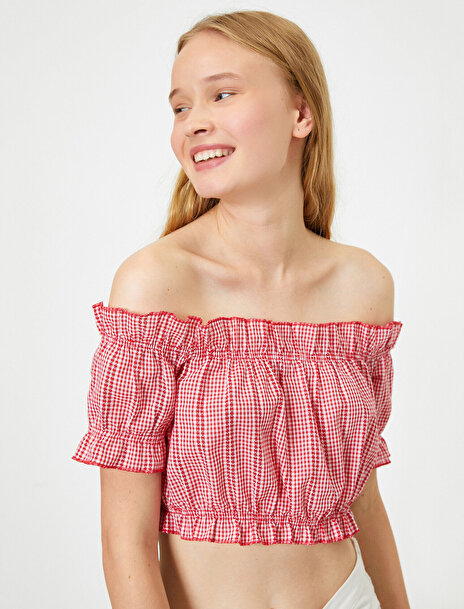 Koton Kadın Omuz Dekolteli Kısa Kollu Crop Top