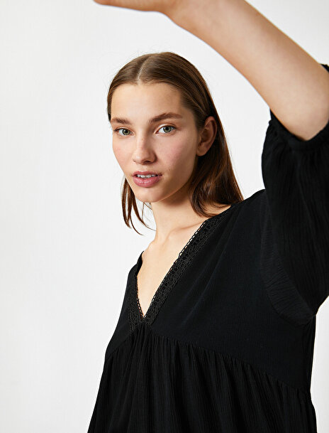 Koton Kadın Uzun Kollu V Yaka Dantelli Bluz