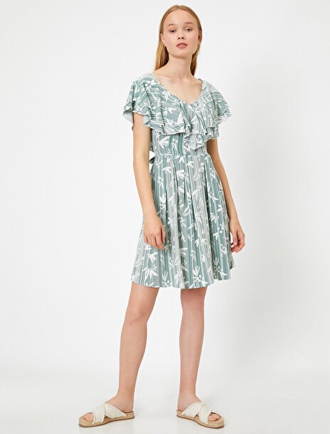 Koton Ole Genç Kız Desenli V Yaka Fırfırlı Kısa Elbise