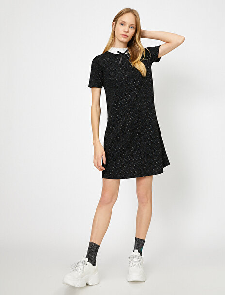 Koton Kadın Yaka Detaylı Desenli Kısa Kollu Mini Elbise