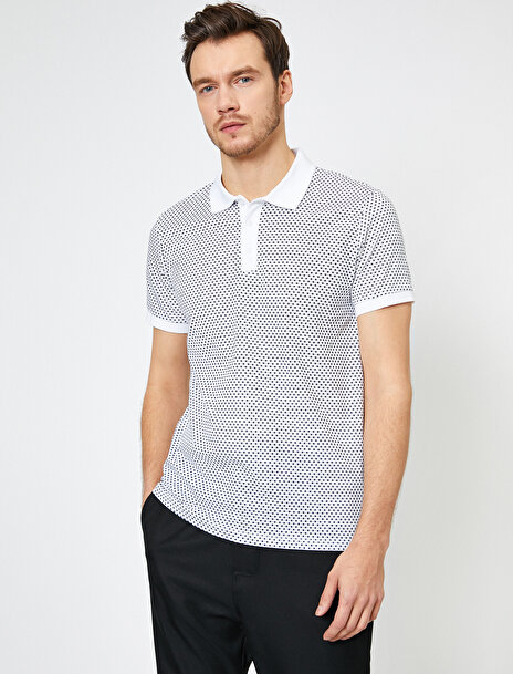 Koton Erkek Polo Yaka Geometrik Desenli Slim Fit Tişört Koton Erkek Polo Yaka Geometrik Desenli Slim Fit Tişört