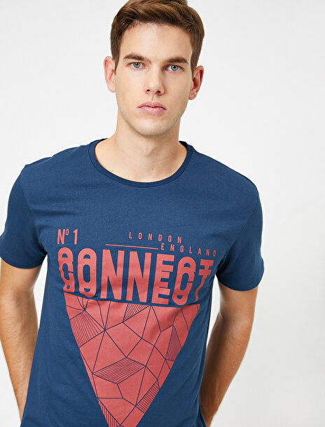 Koton Erkek Bisiklet Yaka Grafik Baskılı Slim Fit Tişört