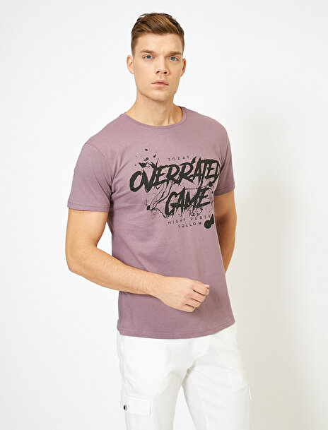 Koton Erkek Bisiklet Yaka Sıçratma Yazılı Baskılı Slim Fit Tişört