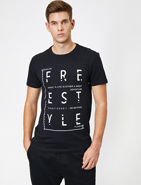 Koton Erkek Bisiklet Yaka Grafik Baskılı Slim Fit Tişört Koton Erkek Bisiklet Yaka Grafik Baskılı Slim Fit Tişört