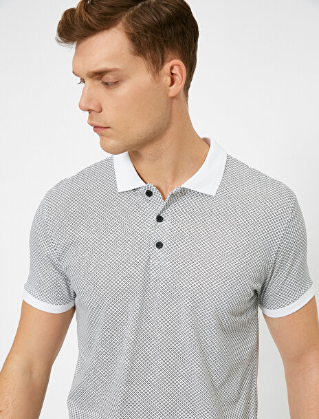 Koton Erkek Polo Yaka Geometrik Desenli Süprem Kumaş Slim Fit Tişört Koton Erkek Polo Yaka Geometrik Desenli Süprem Kumaş Slim Fit Tişört