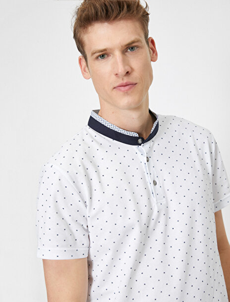 Koton Erkek Hakim Yaka Puantiye Baskılı Pike Kumaş Slim Fit Tişört
