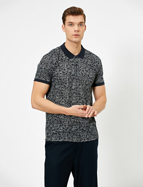 Koton Erkek Polo Yaka Çiçek Desenli Flamlı Kumaş Slim Fit Tişört Koton Erkek Polo Yaka Çiçek Desenli Flamlı Kumaş Slim Fit Tişört