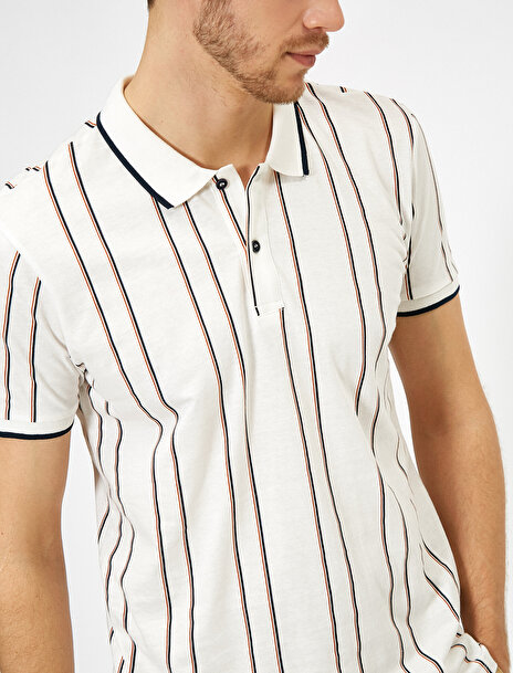 Koton Erkek Polo Yaka Dikey Çizgili Süprem Kumaş Slim Fit Tişört