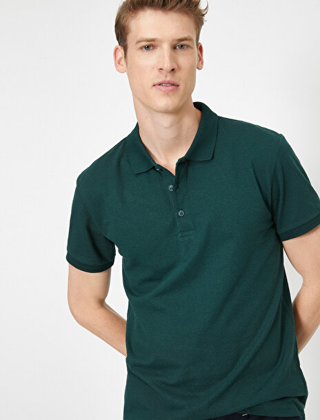 Koton Erkek Polo Yaka Dokulu Kumaş Slim Fit Basic Tişört Koton Erkek Polo Yaka Dokulu Kumaş Slim Fit Basic Tişört