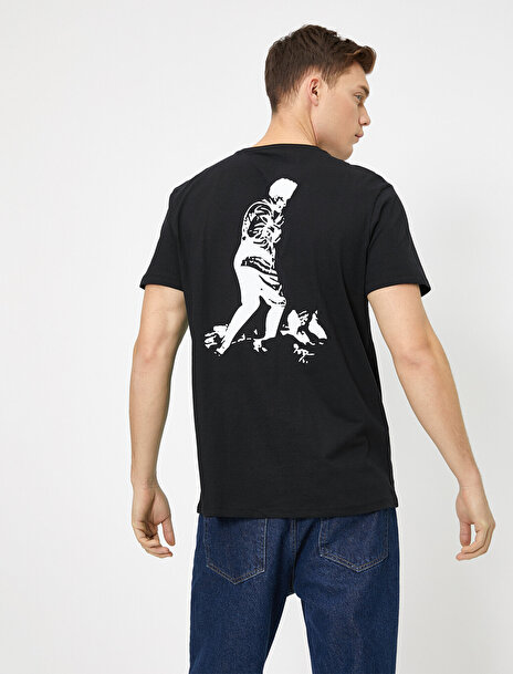 Koton Erkek Atatürk Baskılı Bisiklet Yaka Regular Fit Tişört