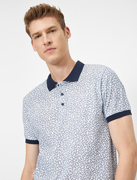 Koton Erkek Polo Yaka Yapsak Desenli Kontrast Yaka Süprem Kumaş Slim Fit Tişört