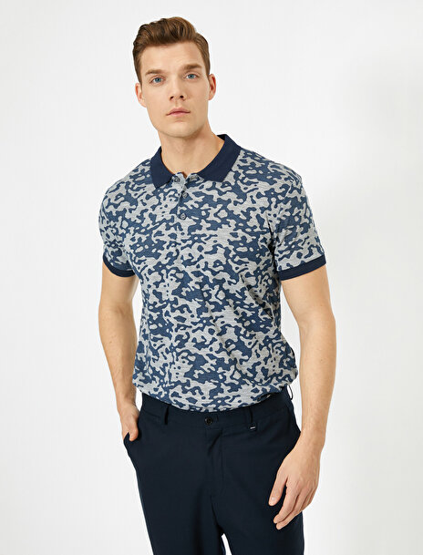 Koton Erkek Polo Yaka Kamuflaj Desenli Muline Kumaş Slim Fit Tişört Koton Erkek Polo Yaka Kamuflaj Desenli Muline Kumaş Slim Fit Tişört