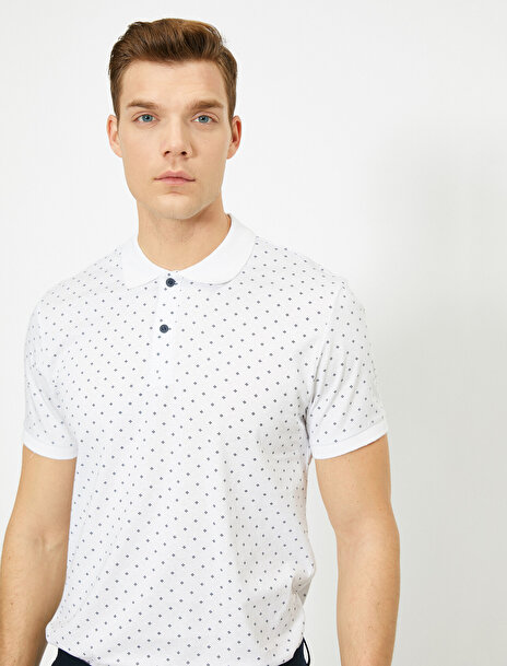 Koton Erkek Polo Yaka Desenli Pamuklu Slim Fit Tişört Koton Erkek Polo Yaka Desenli Pamuklu Slim Fit Tişört
