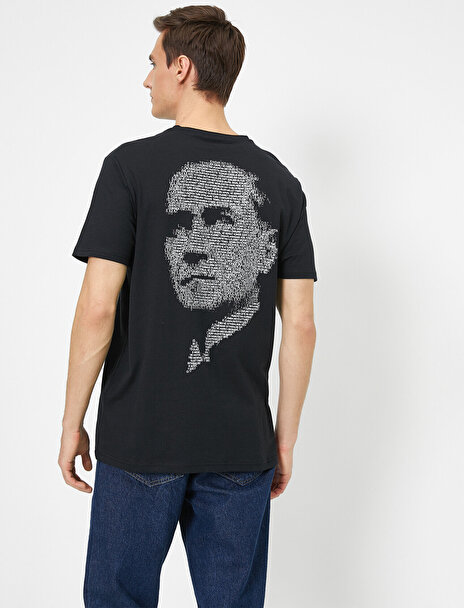 Koton Erkek Atatürk Baskılı Bisiklet Yaka Regular Fit Tişört