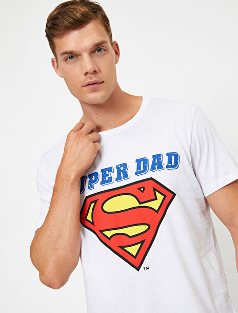 Koton Erkek Pamuklu Bisiklet Yaka Warner Bros Lisanslı Super Dad Tişört Koton Erkek Pamuklu Bisiklet Yaka Warner Bros Lisanslı Super Dad Tişört