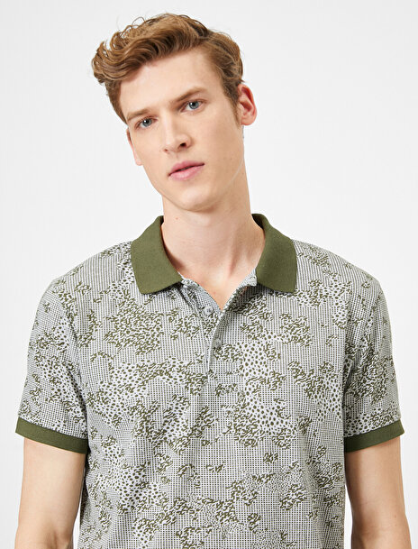 Koton Erkek Polo Yaka Kamuflaj ve Puantiye Desenli Süprem Kumaş Slim Fit Tişört Koton Erkek Polo Yaka Kamuflaj ve Puantiye Desenli Süprem Kumaş Slim Fit Tişört