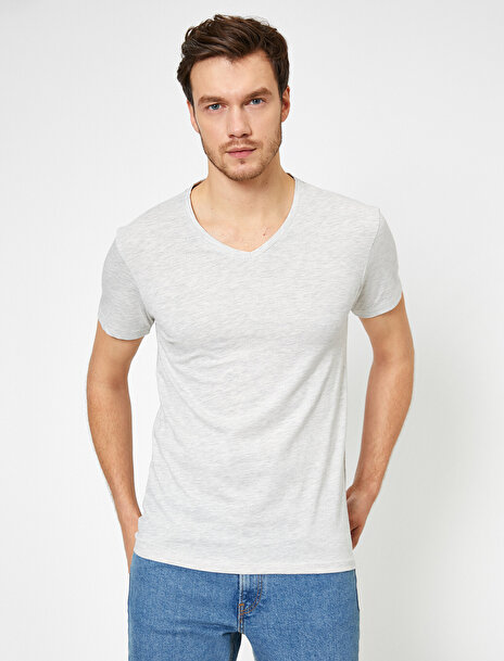 Koton Erkek V Yaka Esnek Kumaşlı Süper Slim Fit Basic Tişört Koton Erkek V Yaka Esnek Kumaşlı Süper Slim Fit Basic Tişört