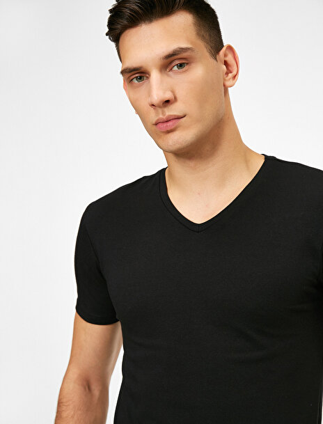 Koton Erkek V Yaka Esnek Kumaşlı Süper Slim Fit Basic Tişört Koton Erkek V Yaka Esnek Kumaşlı Süper Slim Fit Basic Tişört